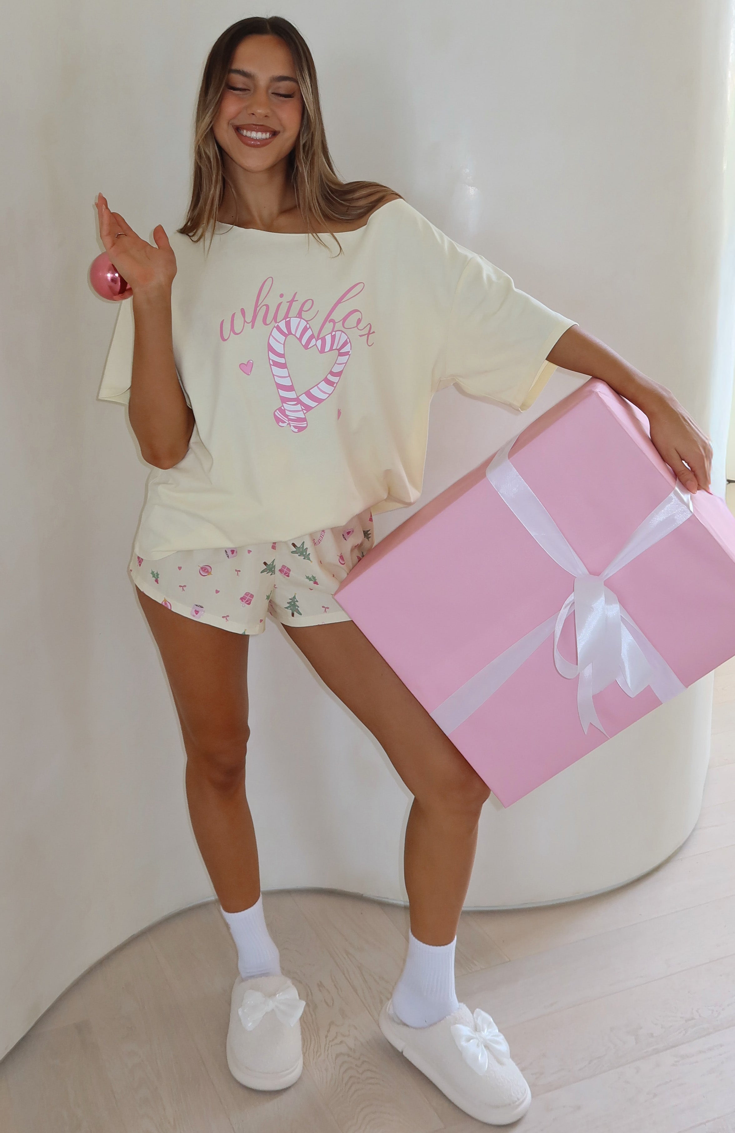 Sweetheart Pyjama Short Festive Flicker | White Fox Boutique UK