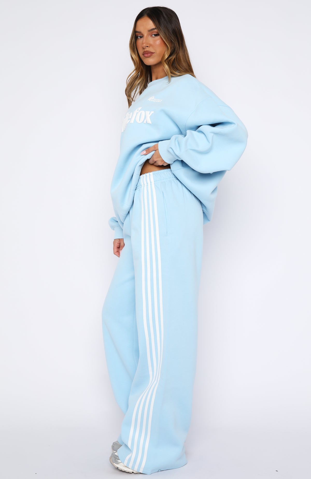 Release 15 Asalia Wide Leg Sweatpants Blue | White Fox Boutique UK