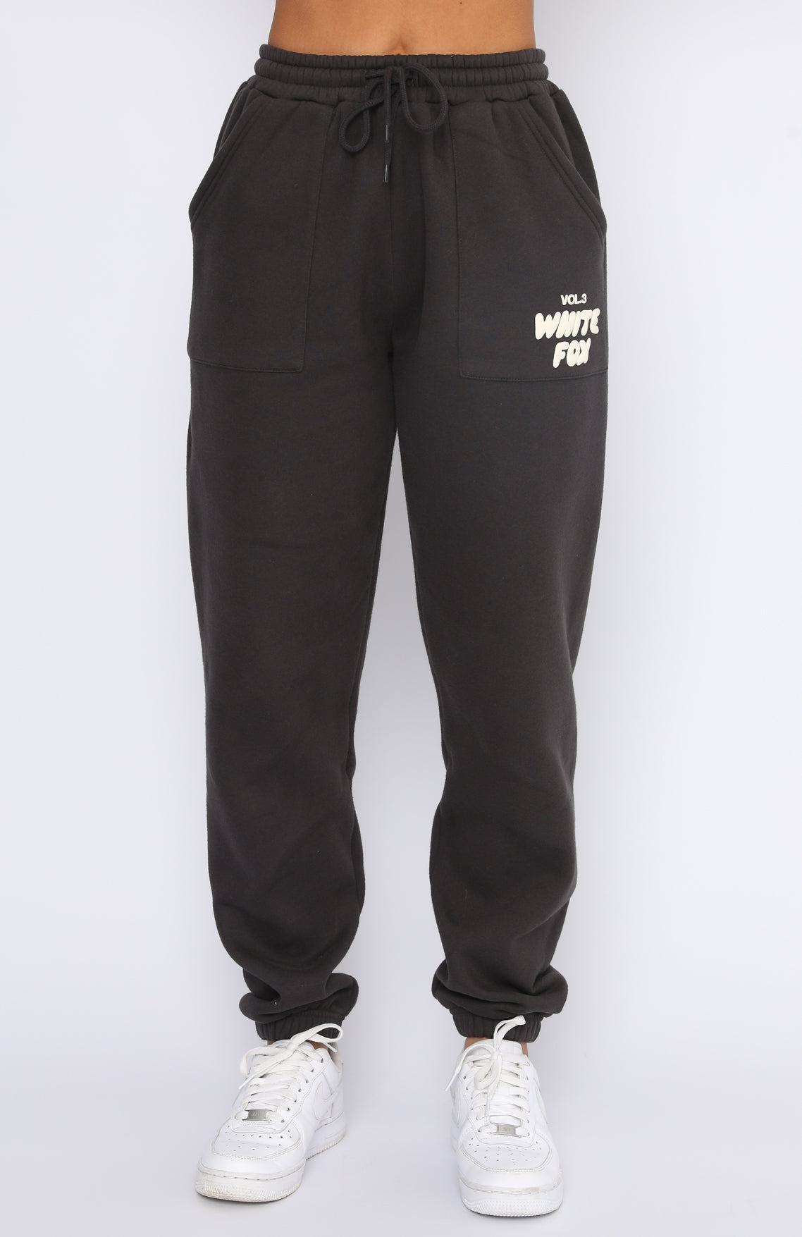 Offstage Sweatpants Shadow | White Fox Boutique